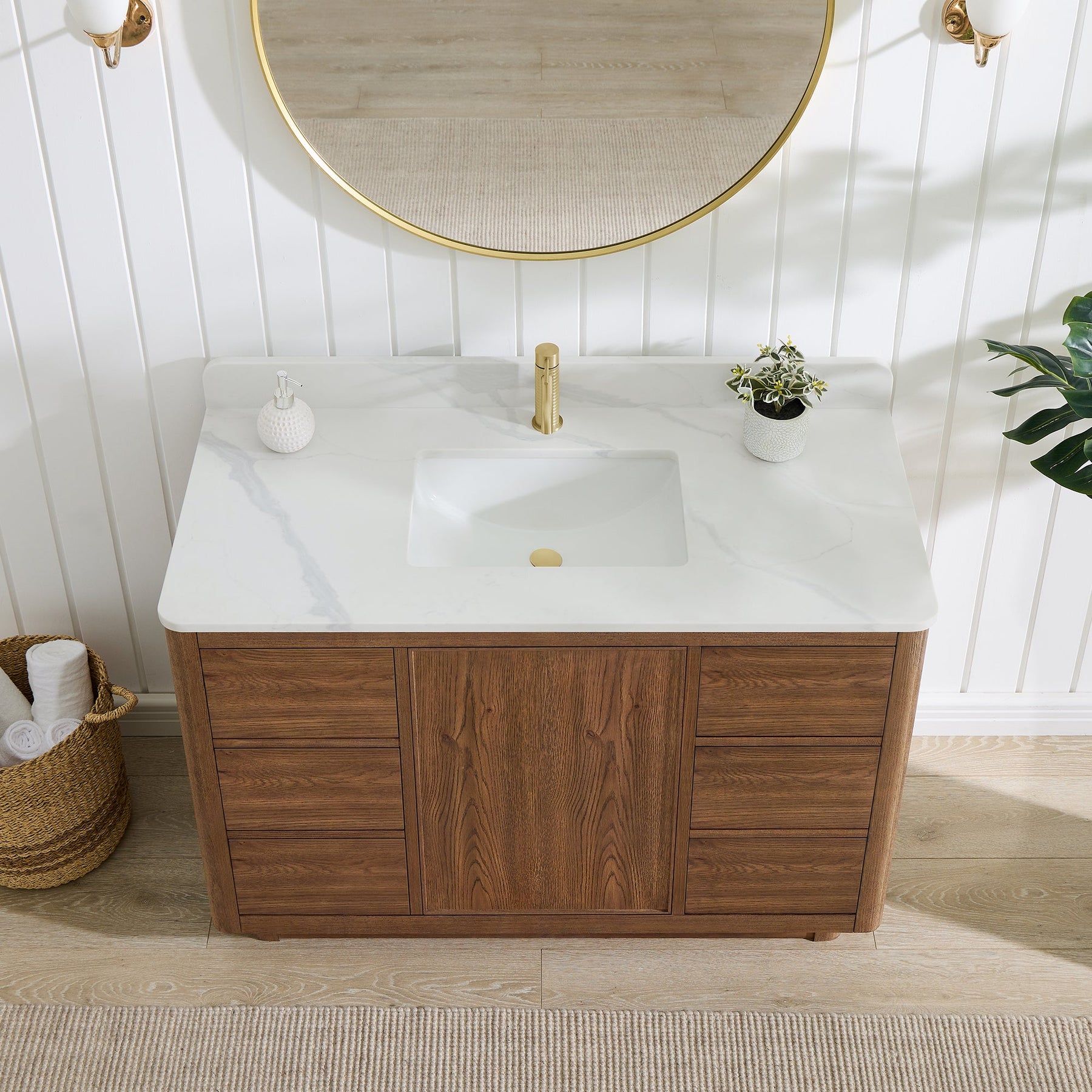 AV-006 48" - 72" – ADM Bathroom